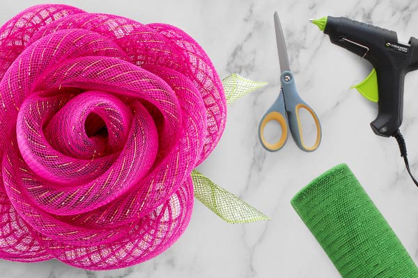 DIY Deco Mesh Flowers